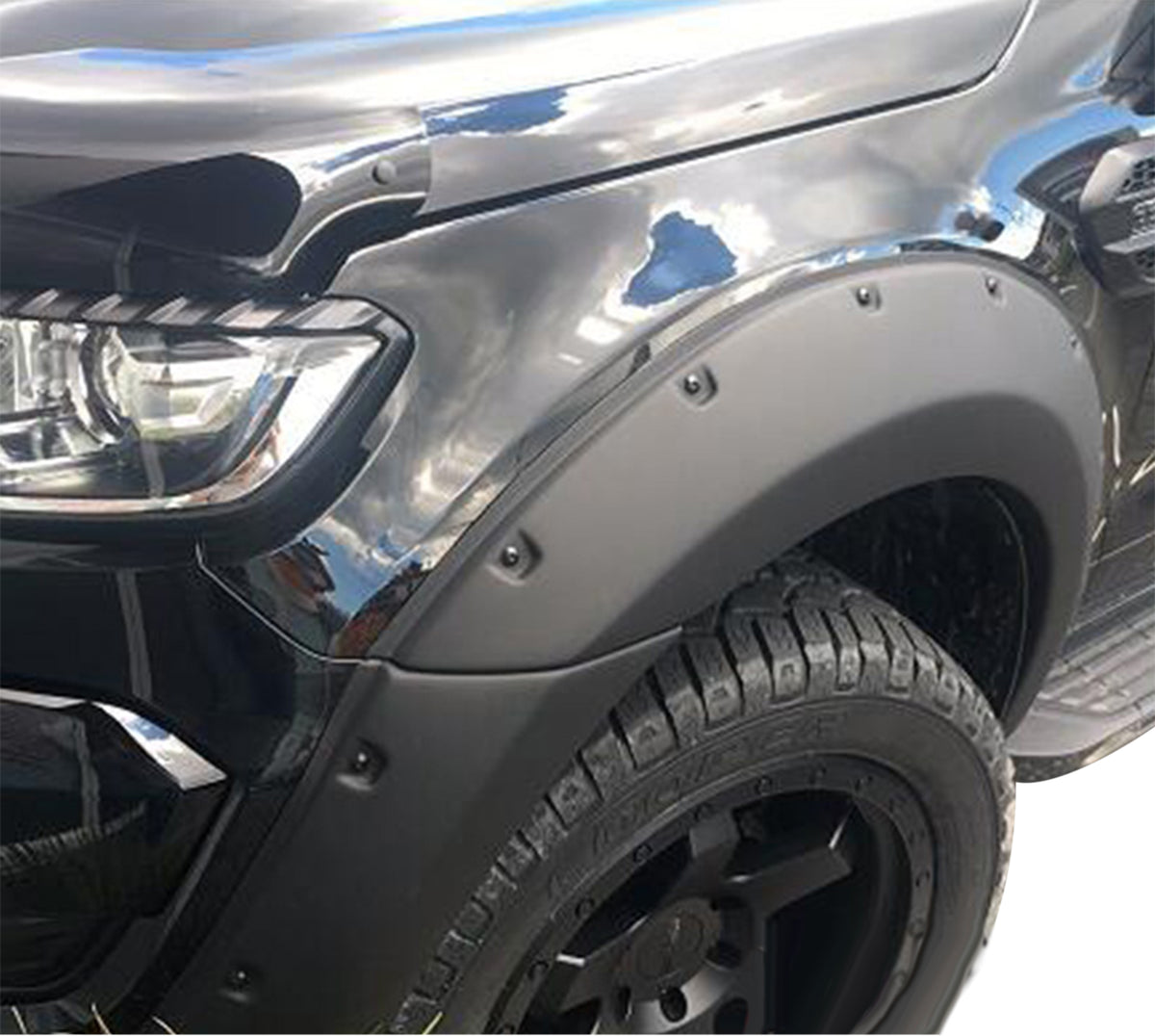 Ford Ranger Wheel Arches / Fenders Studded Facelift T7 — Evorevo4x4
