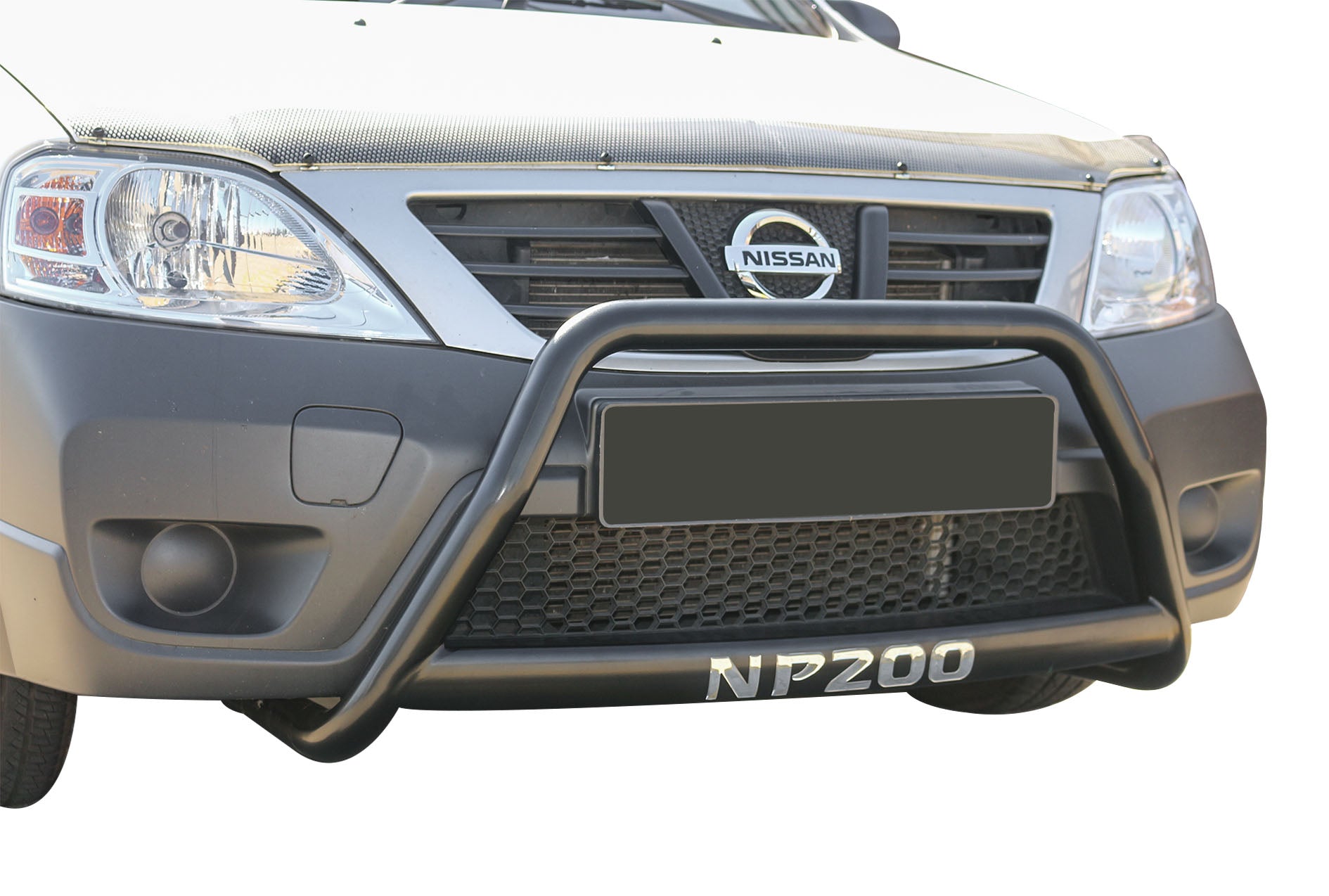 Nissan NP200 Nudge Bar 2010+ Stainless Black Premium — Evorevo4x4