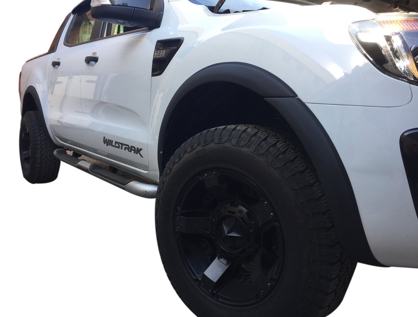 Ford Ranger Slimline Wheel Arches / Fenders 2012 - 2015 T6 — Evorevo4x4