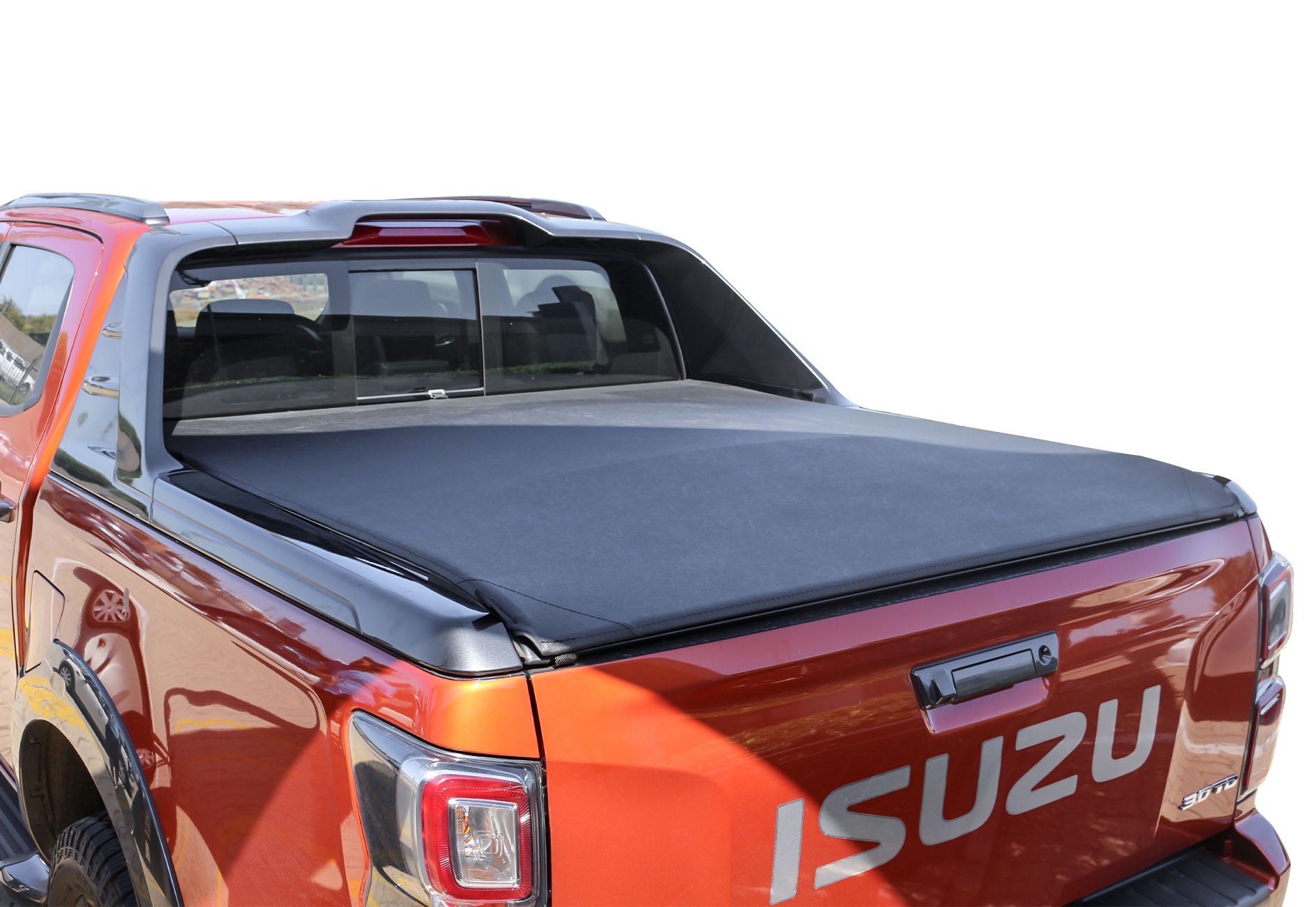 Isuzu V Cross Tonneau Cover 2022+ — Evorevo4x4